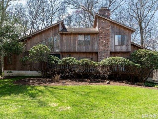 4 bedroom, Stamford CT 06902 102281173