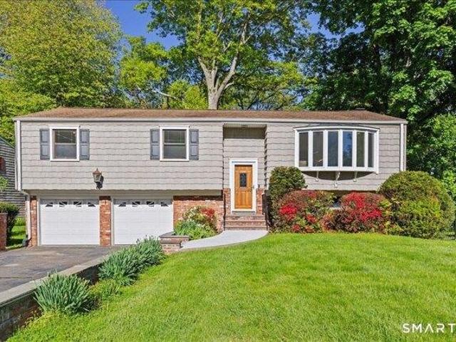 4 bedroom, Stamford CT 06902 102562675