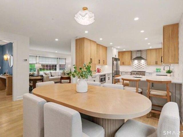 4 bedroom, Stamford CT 06905 LS102217967