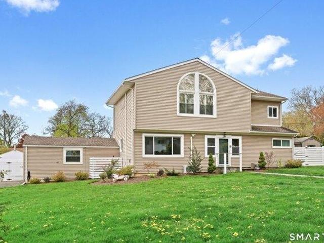 4 bedroom, Stamford CT 06907 LS101896284
