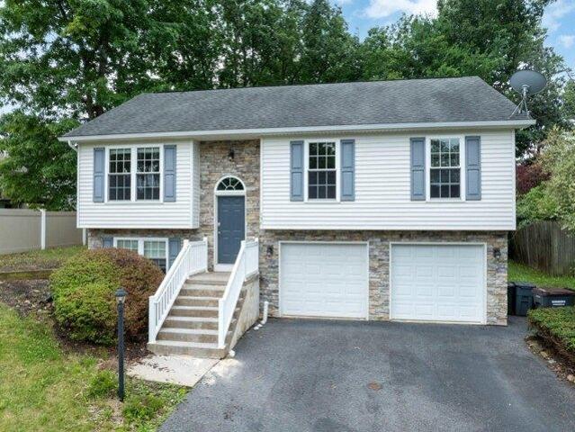 4 bedroom, State College PA 16803 104899418