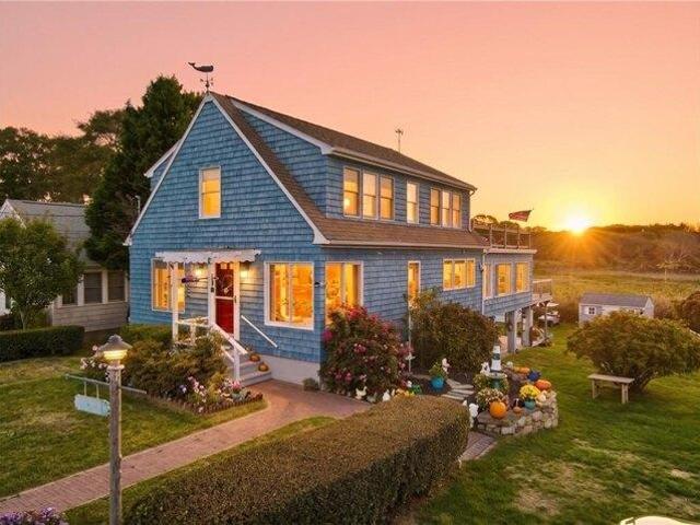 4 bedroom, Stonington CT 06378 104236002