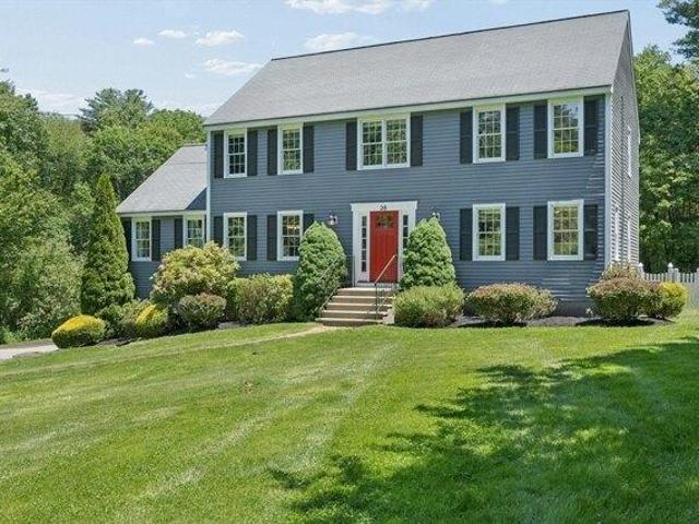 4 bedroom, Stow MA 01775 105080978