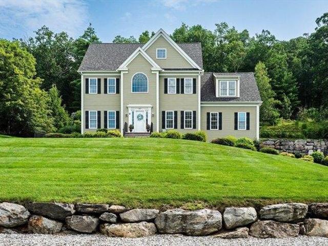4 bedroom, Stow MA 01775 LS102158143