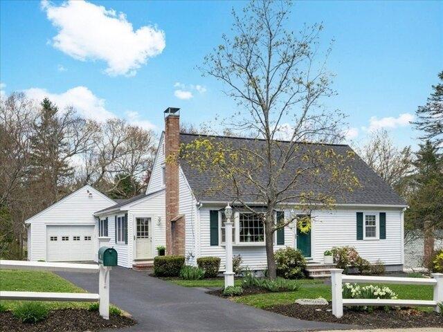4 bedroom, Stoughton MA 02072 102121877