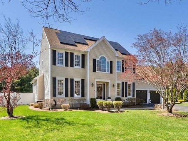 4 bedroom, Stoughton MA 02072 102315880