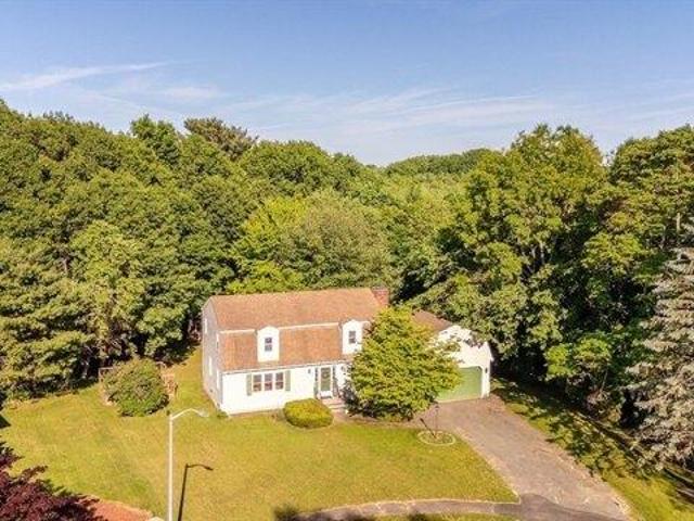 4 bedroom, Stoughton MA 02072 104262871