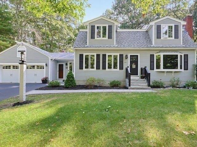 4 bedroom, Stoughton MA 02072 104851802