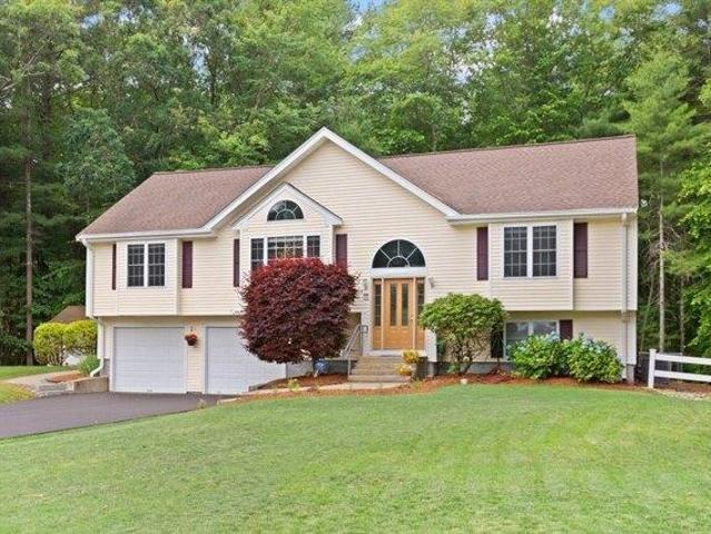 4 bedroom, Stoughton MA 02072 104906547