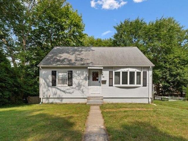 4 bedroom, Stoughton MA 02072 105159032