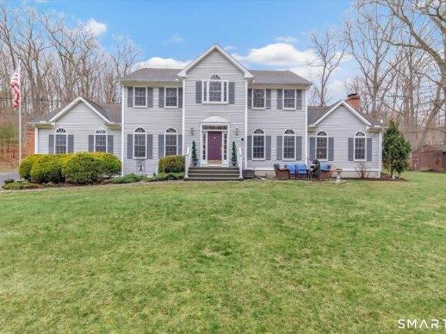 4 bedroom, Stratford CT 06614 LS102565523