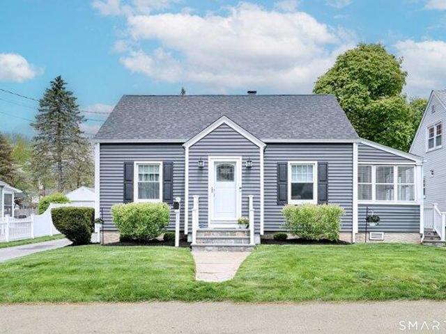 4 bedroom, Stratford CT 06614 102564885