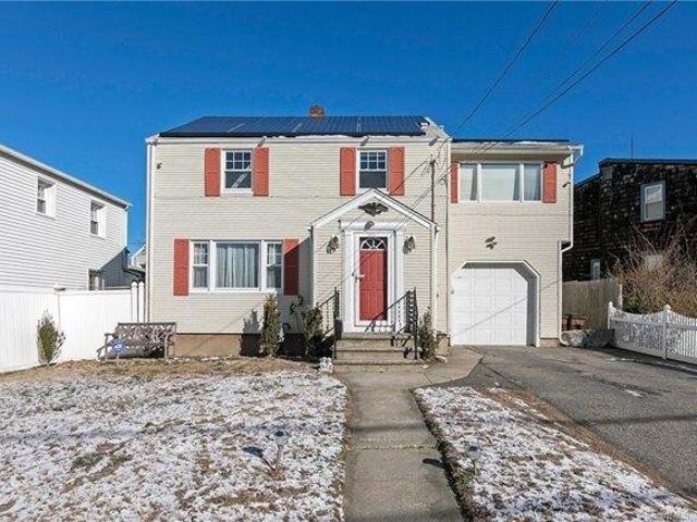 4 bedroom, Stratford CT 06614 102824510
