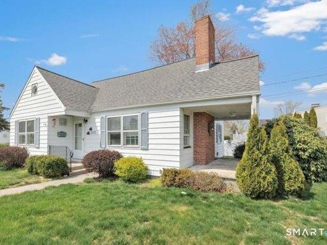 4 bedroom, Stratford CT 06615 102478069