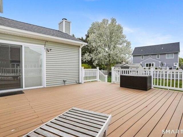 4 bedroom, Stratford CT 06615 102529723