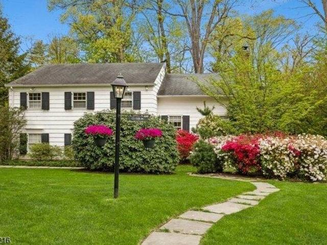 4 bedroom, Summit NJ 07901 102475312