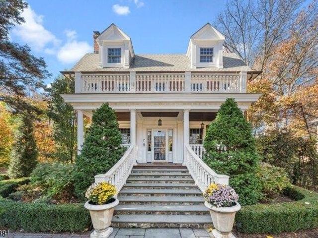 4 bedroom, Summit NJ 07901 102585477