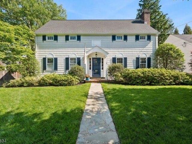 4 bedroom, Summit NJ 07901 104869944