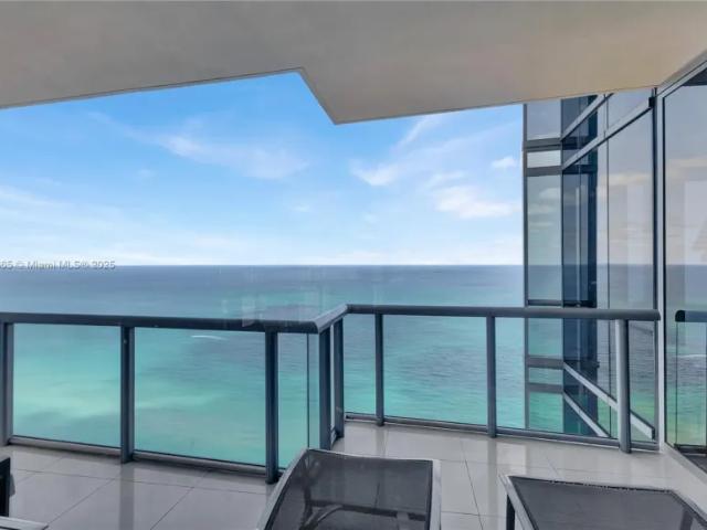 4 bedroom, Sunny Isles Beach FL FL 33160 102795094