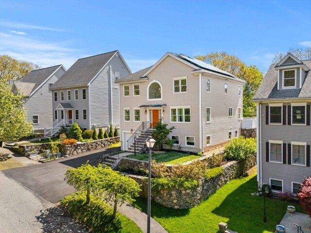 4 bedroom, Swampscott MA 01907 102411868