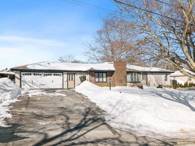 4 bedroom, Swampscott MA 01907 102446959