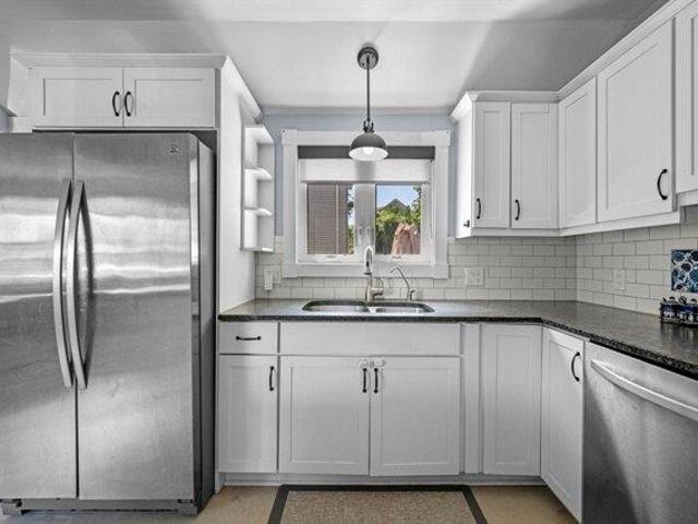 4 bedroom, Swampscott MA 01907 103967467