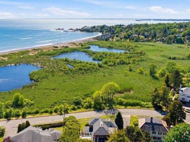 4 bedroom, Swampscott MA 01907 LS101574348