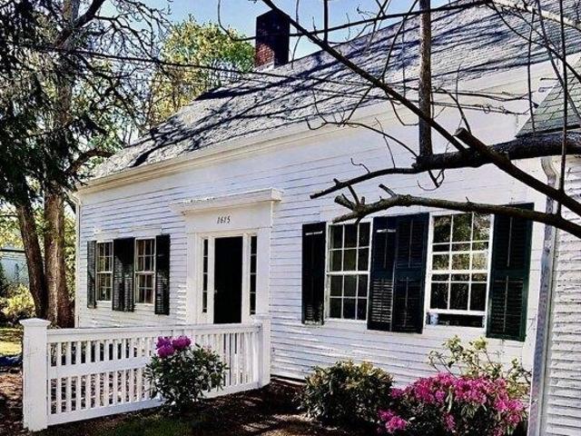4 bedroom, Swansea MA 02777 104510291