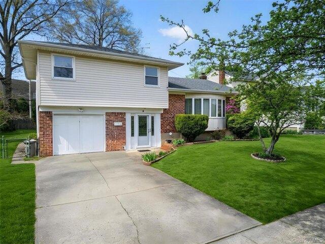 4 bedroom, Syosset NY 11791 104904344