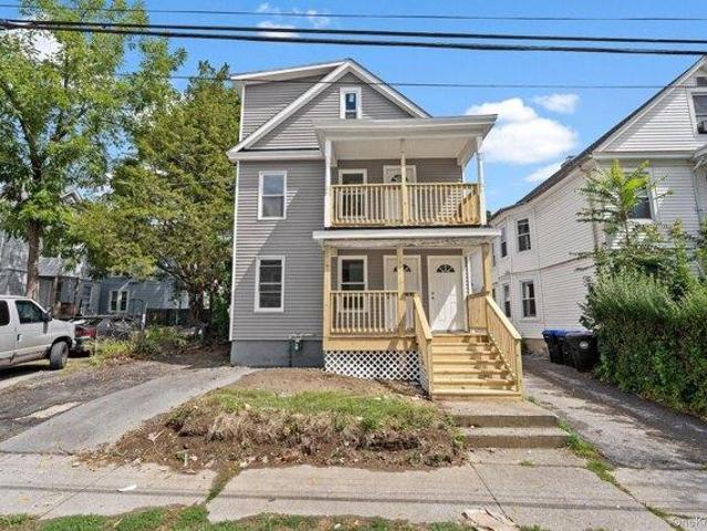 4 bedroom, Poughkeepsie NY 12601 103600518