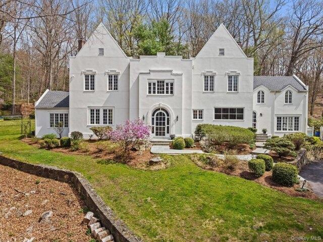 4 bedroom, Pound Ridge NY 10576 LS102281261