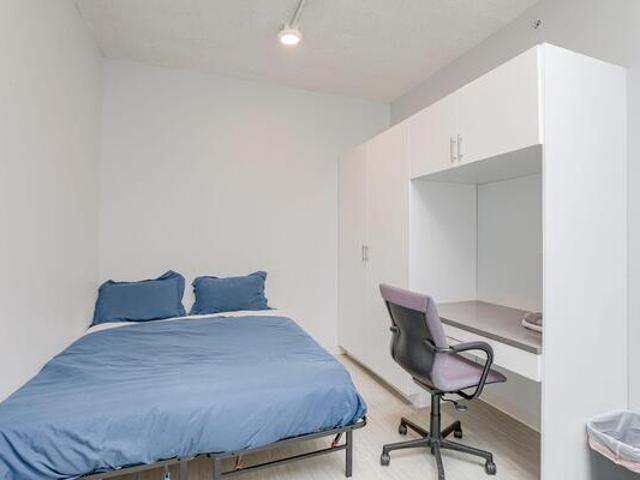 4 Bedroom Pod Near Rockhurst & UMKC for Students, Nurses, & Professionals