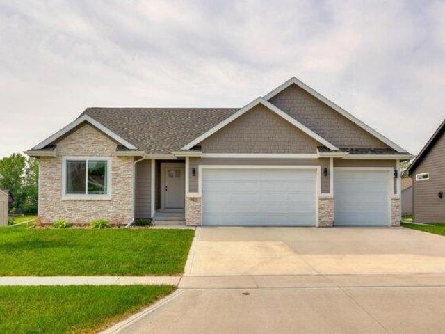 4 bedroom, Polk City IA 50226 LS92980993