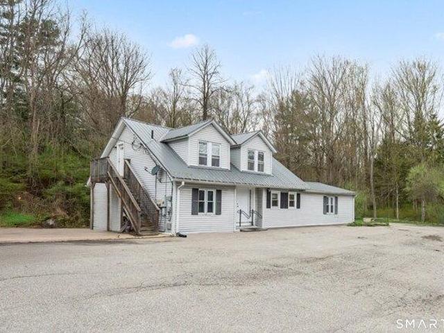4 bedroom, Pomfret CT 06259 LS102346354