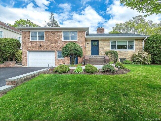 4 bedroom, Port Washington NY 11050 102282577