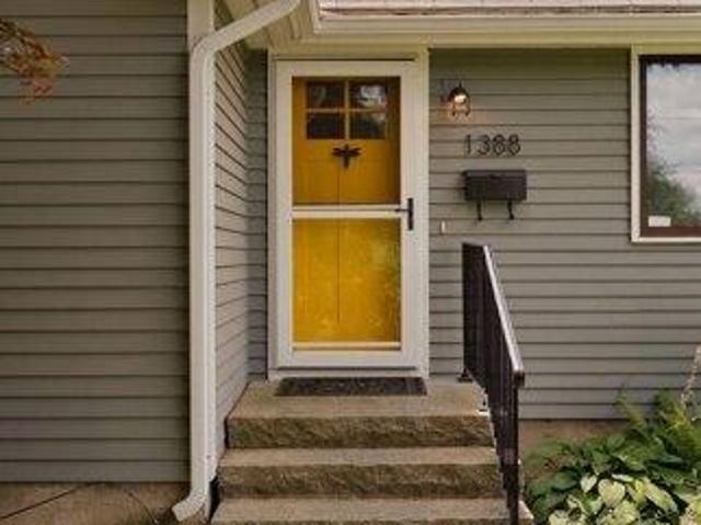 4 bedroom, Portland ME 04102 104808002