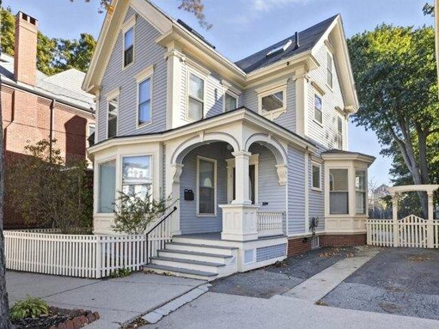 4 bedroom, Portland ME 04102 102478799