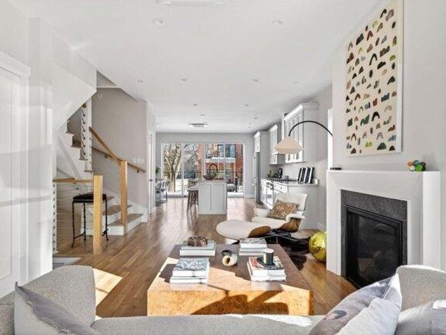 4 bedroom, Portland ME 04102 LS101705827