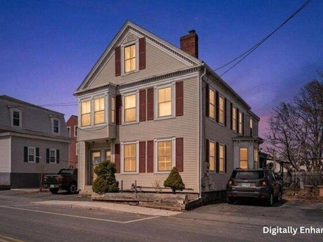 4 bedroom, Portsmouth NH 03801 104408268