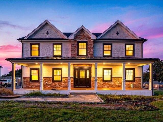 4 bedroom, Portsmouth RI 02871 105404303