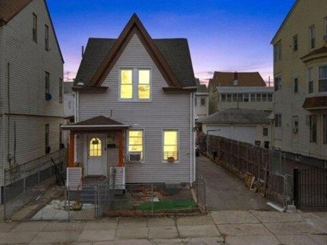 4 bedroom, Paterson NJ 07502 104570253