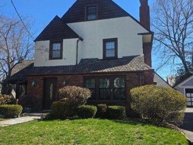 4 bedroom, Paterson NJ 07504 LS101783384