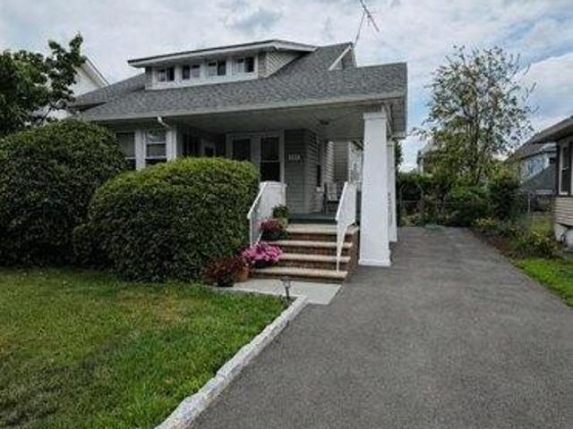 4 bedroom, Paterson NJ 07514 105204174