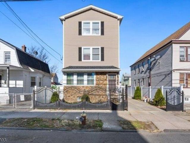 4 bedroom, Paterson NJ 07524 104410106