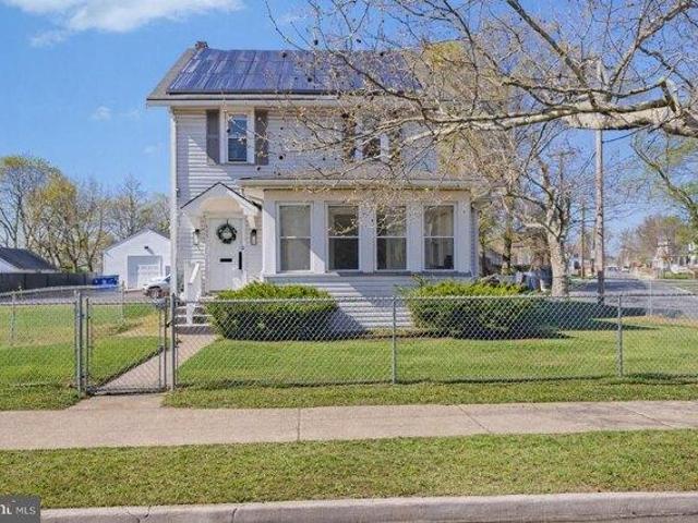4 bedroom, Paulsboro NJ 08066 102259069
