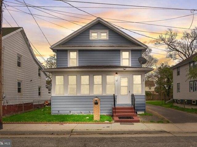 4 bedroom, Paulsboro NJ 08066 102562815