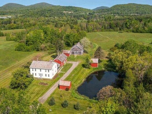 4 bedroom, Pawlet VT 05761 LS102825443
