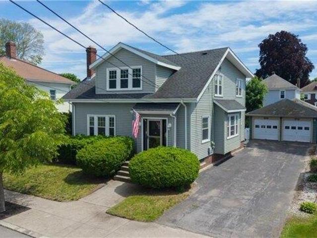 4 bedroom, Pawtucket RI 02860 104654941