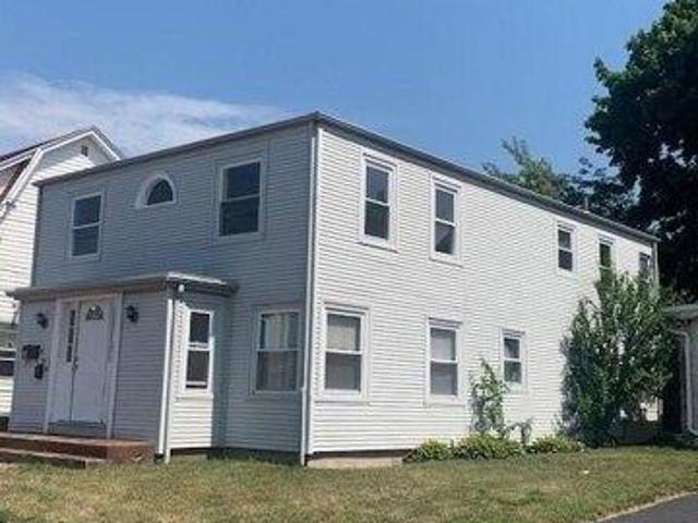 4 bedroom, Pawtucket RI 02860 105126138