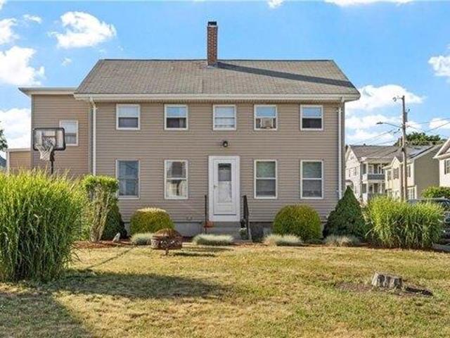 4 bedroom, Pawtucket RI 02860 105127155